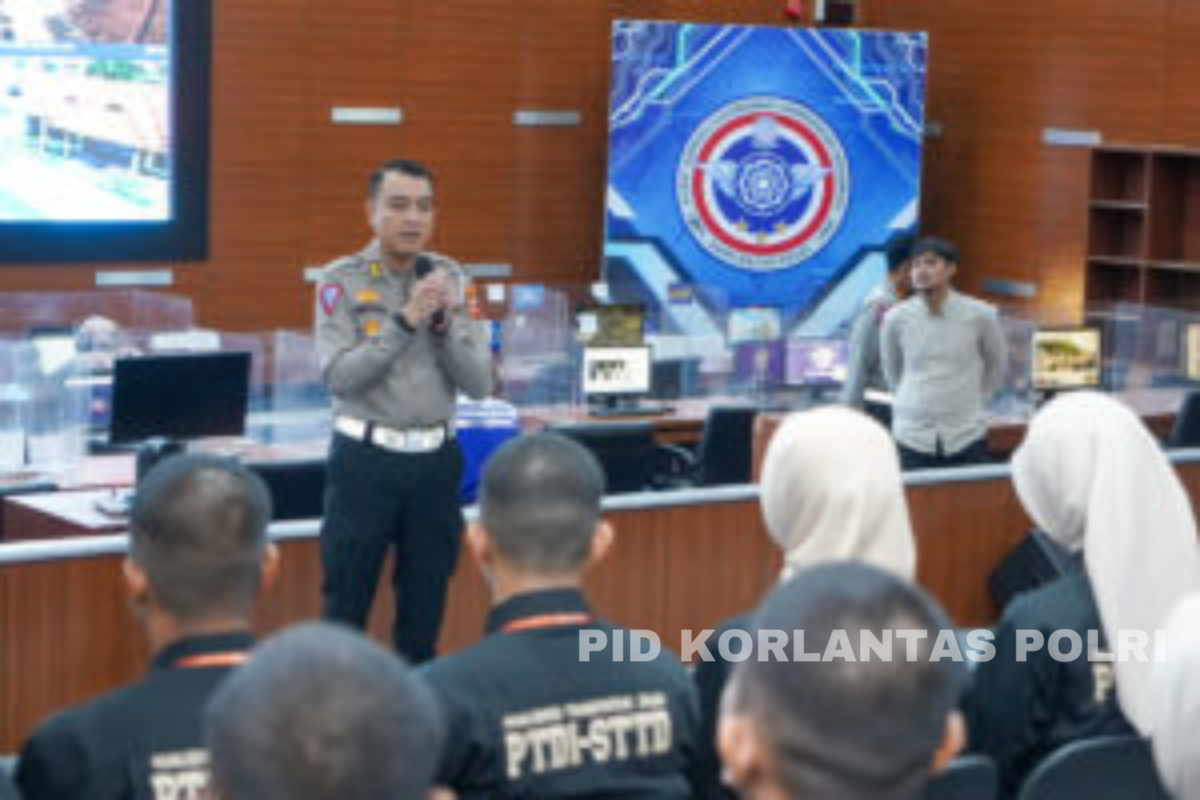 60 Mahasiswa Politeknik Transportasi Darat Indonesia Belajar ...