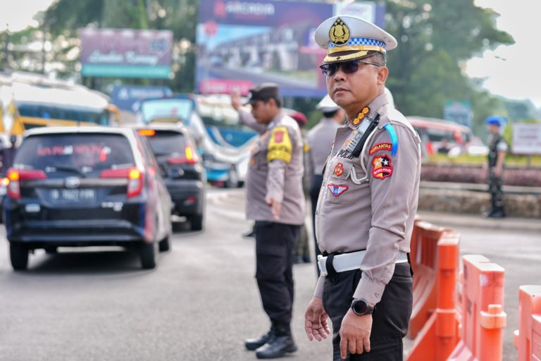 KORLANTAS POLRI - INFORMASI LALU LINTAS INDONESIA