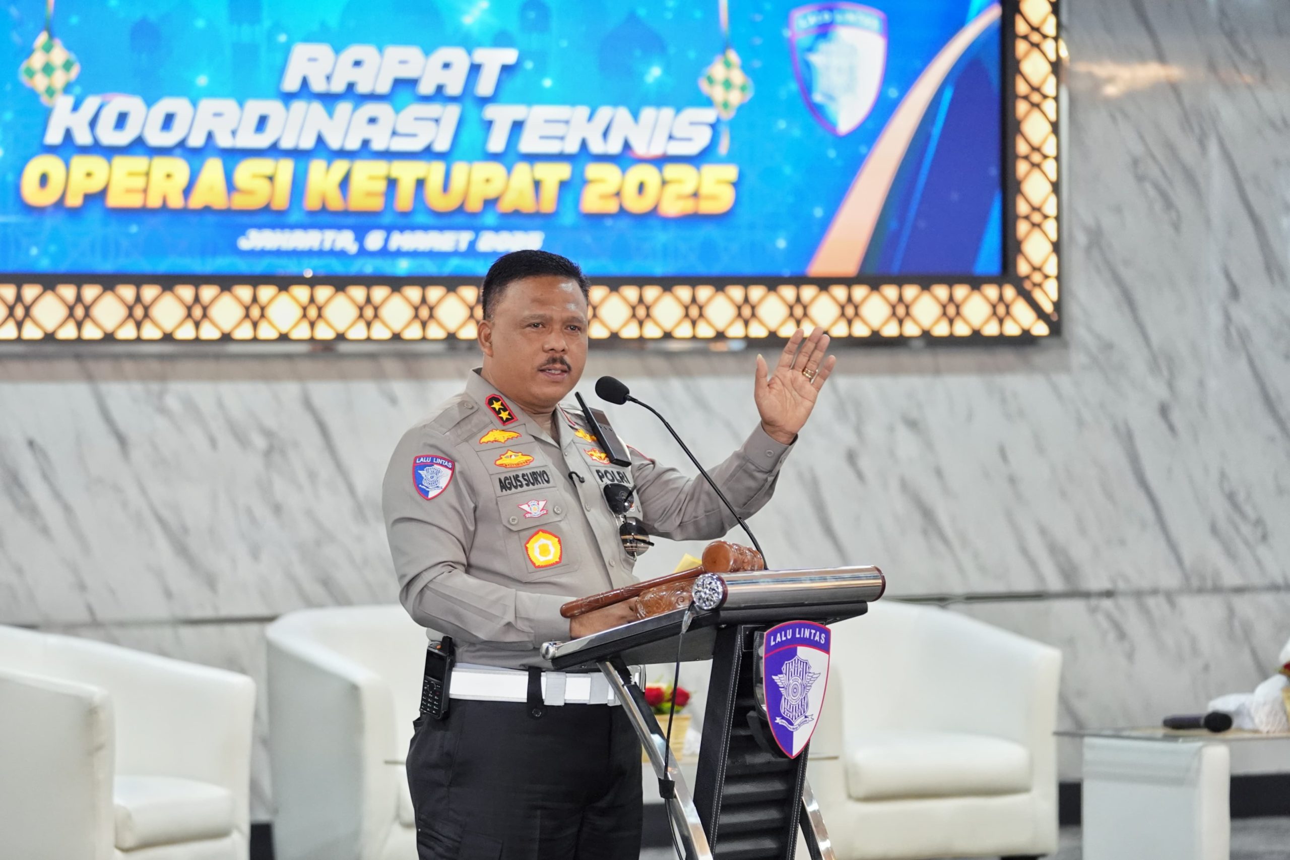 Kakorlantas Ungkap Strategi Pengaturan Arus Mudik dan Balik di Rakor Ops. Ketupat 2025 ...