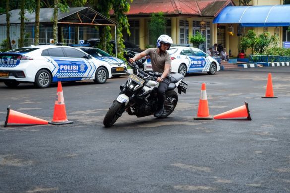 Subdit Wal dan PJR Korlantas Polri Bekali Bintara Remaja Angkatan 2025 ...